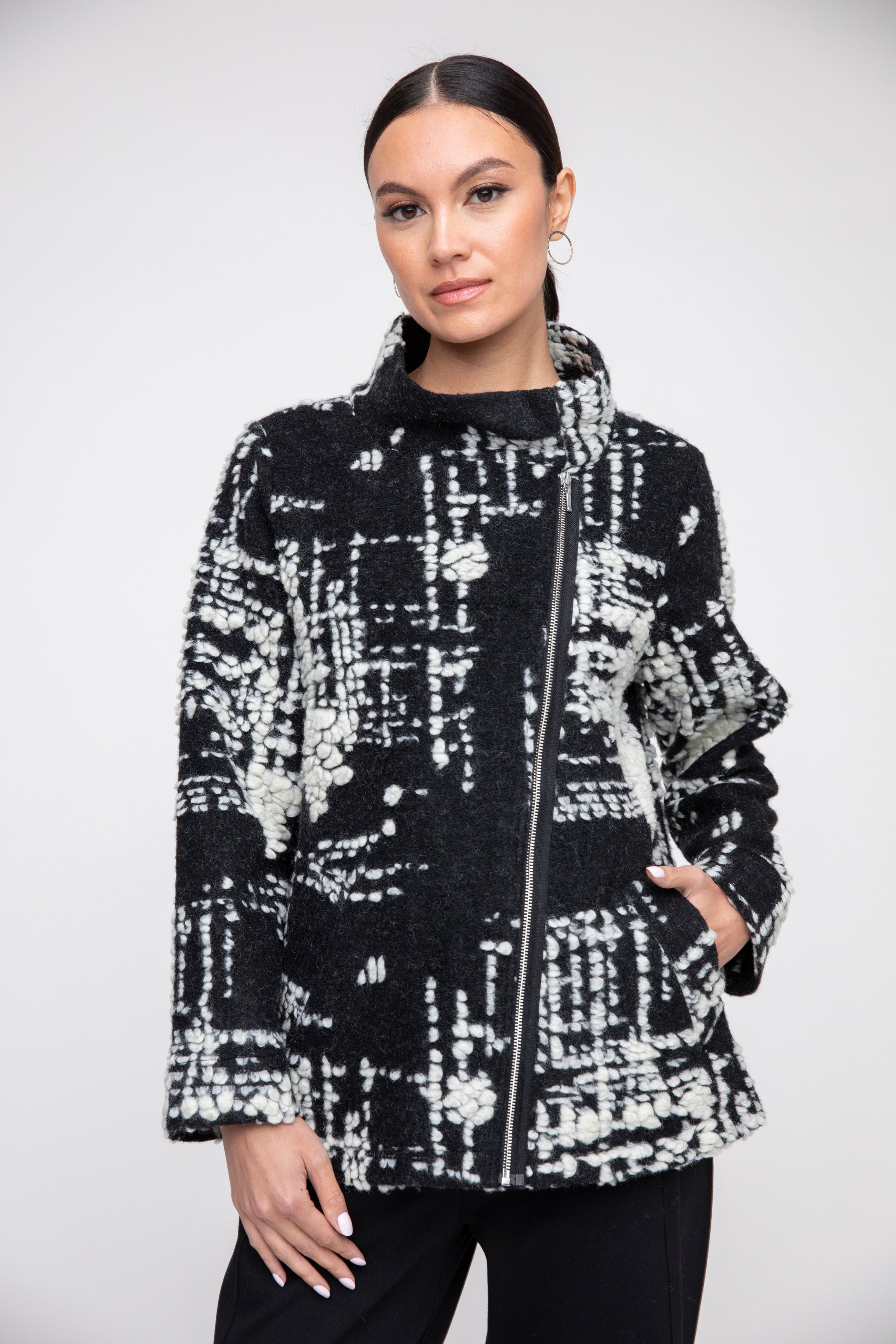 New Arrivals – 6th & Broadway Clothing and Decor